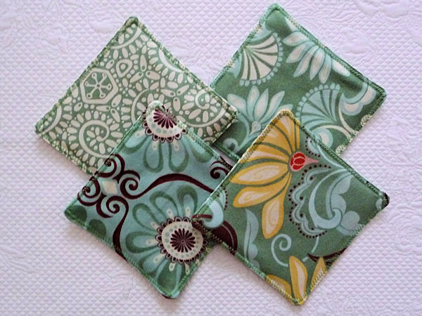 Duni's Studio: Reversible Fabric Coasters - TUTORIAL