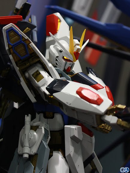 Gundam Family: PG Strike Freedom Gundam