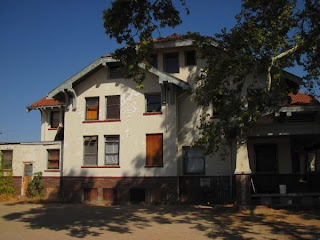 Kelly's Paranormal Page: Clovis Wolfe Manor..... a ghostly sanitarium