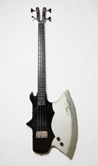 KISS LA BANDA MÀS CALIENTE DEL MUNDO: HISTORIA DEL "AXE BASS" DE GENE ...