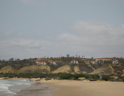 Passagens por pontos interessantes do mundo..: Praia de Sangano