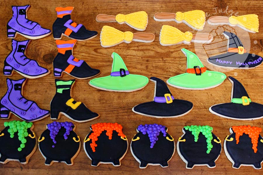 Cake Walk: Wicked (the musical) and Halloween Cookies