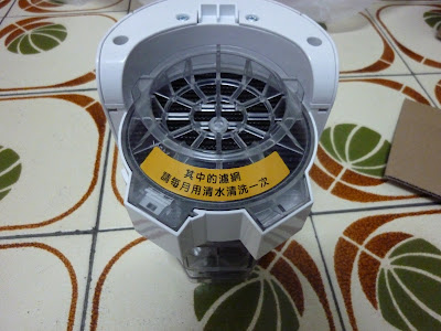 JC: SHARP 直立式吸塵器 EC-ST10