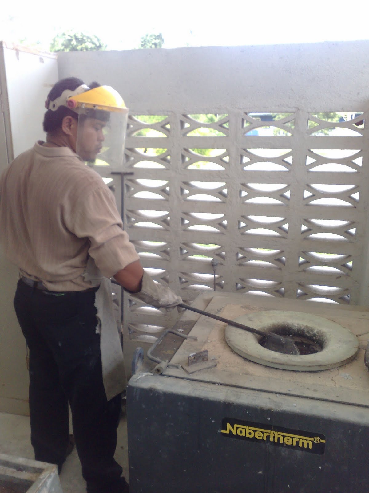 Studio Desa: BAKAT MUDA SEZAMAN 2010......karya Aznan Omar