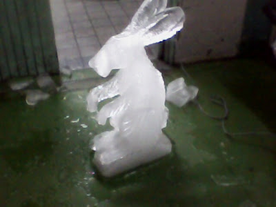 One Sculpture Studio: Ice Carving - Easter Rabbit