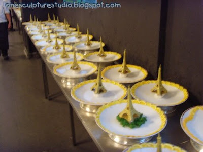 One Sculpture Studio: Polystyrene Sculpture - Eiffel Tower