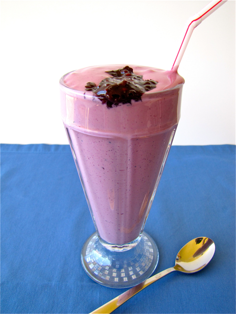 Susi's Kochen Und Backen Adventures: Blackberry Cheesecake Milkshake