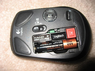 ARogan: Logitech VX Nano Cordless Laser Mouse for Notebook