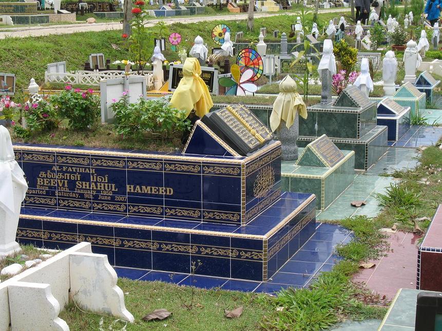 kubur Islam di singapura yg diharamkn Islam | ini la sye