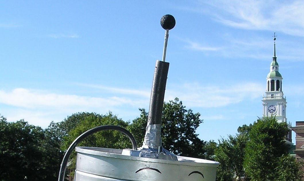 Thunder Matt's Saloon: E-Claire's Kollege Kegger