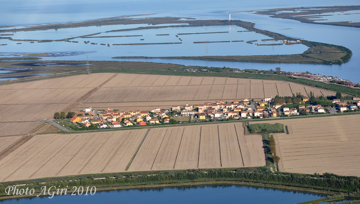 Agiri Photo Spot: IN VOLO SUL DELTA DEL PO'