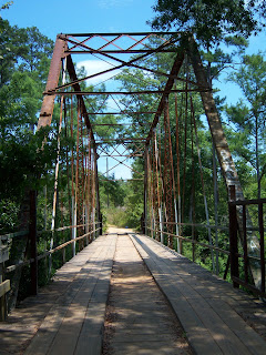 page 47: Pics of Stuckey's Bridge....