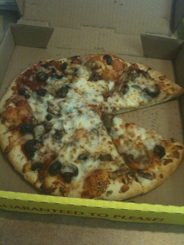 Confessions of Going Gluten-Free: Gluten-Free Pizza @ Alfy's