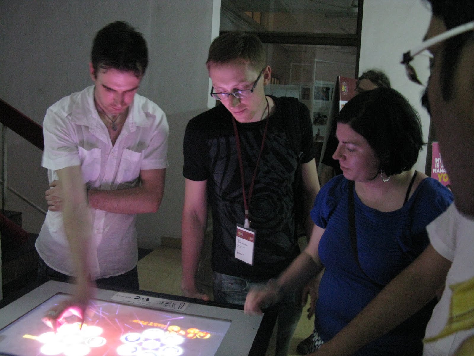 OoBI [Out of Box Interaction]