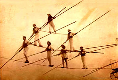 YESTERDAY'S TOWNS: GERHARD BLOCK WITH THE "SEVEN" 1946