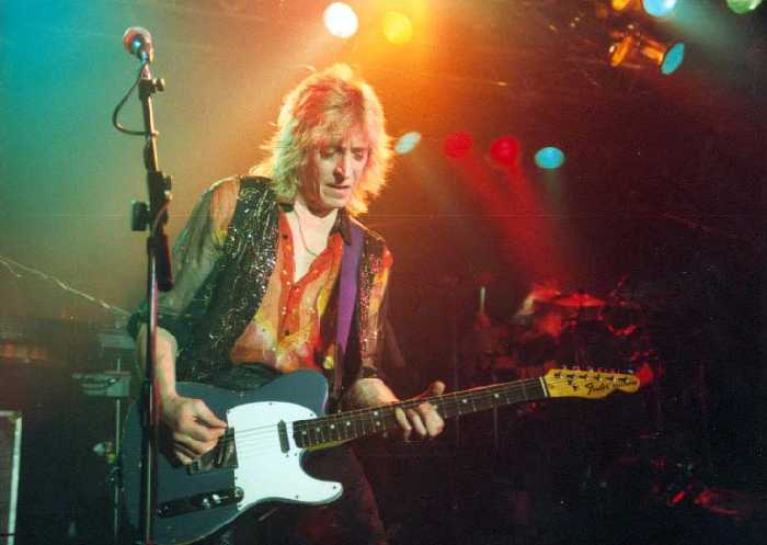 LOS SUEÑOS.: GRANDES GUITARRISTAS. Mick Ronson.