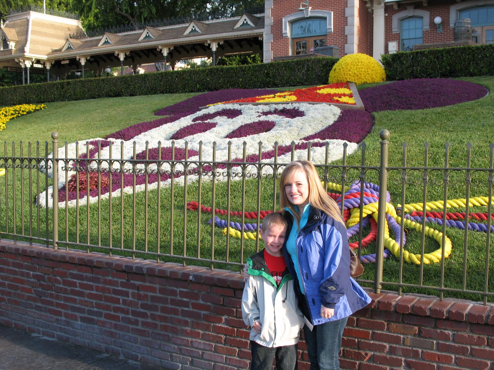 WyoMoores: Disneyland with Tanner