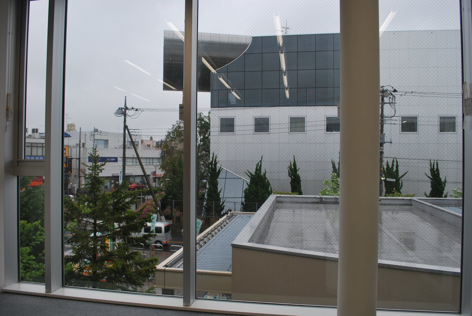 tokyo.parallellt.se: Tokyo Institute of Technology Centennial Hall