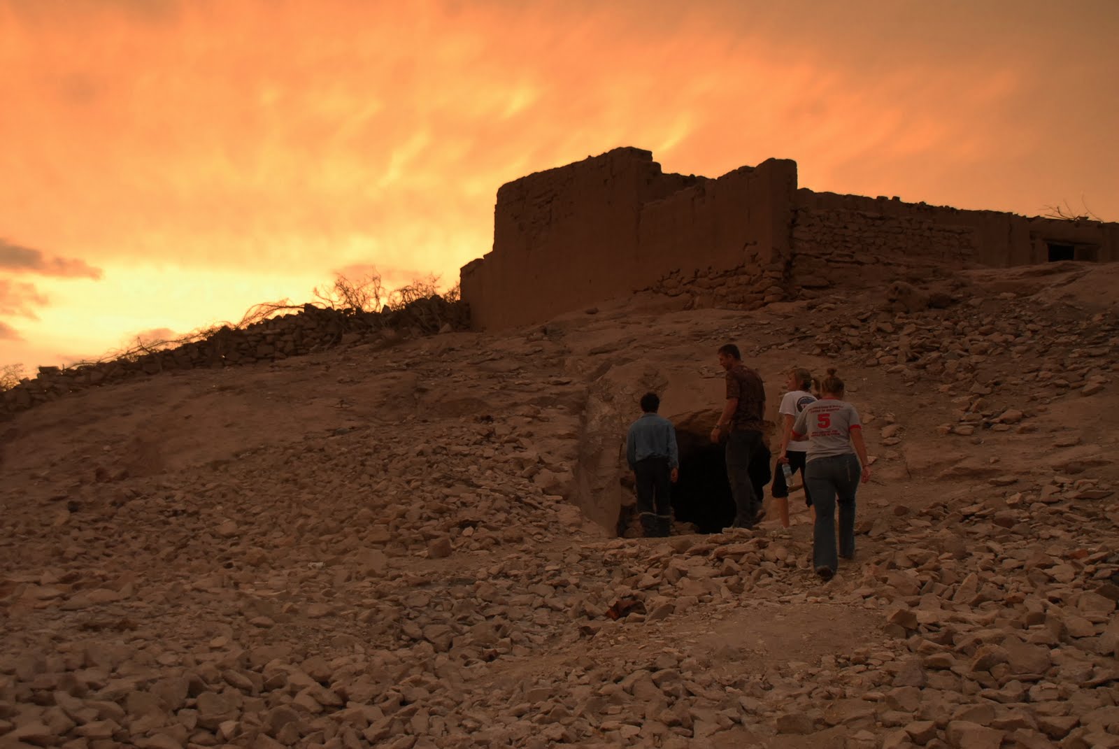 FOTO IMAGEN DIGITAL: VALLE DE CARAVELI - AREQUIPA PERU
