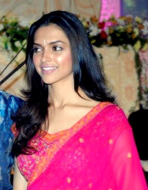 Indian Actress: Deepika Padukone Pics & Profile