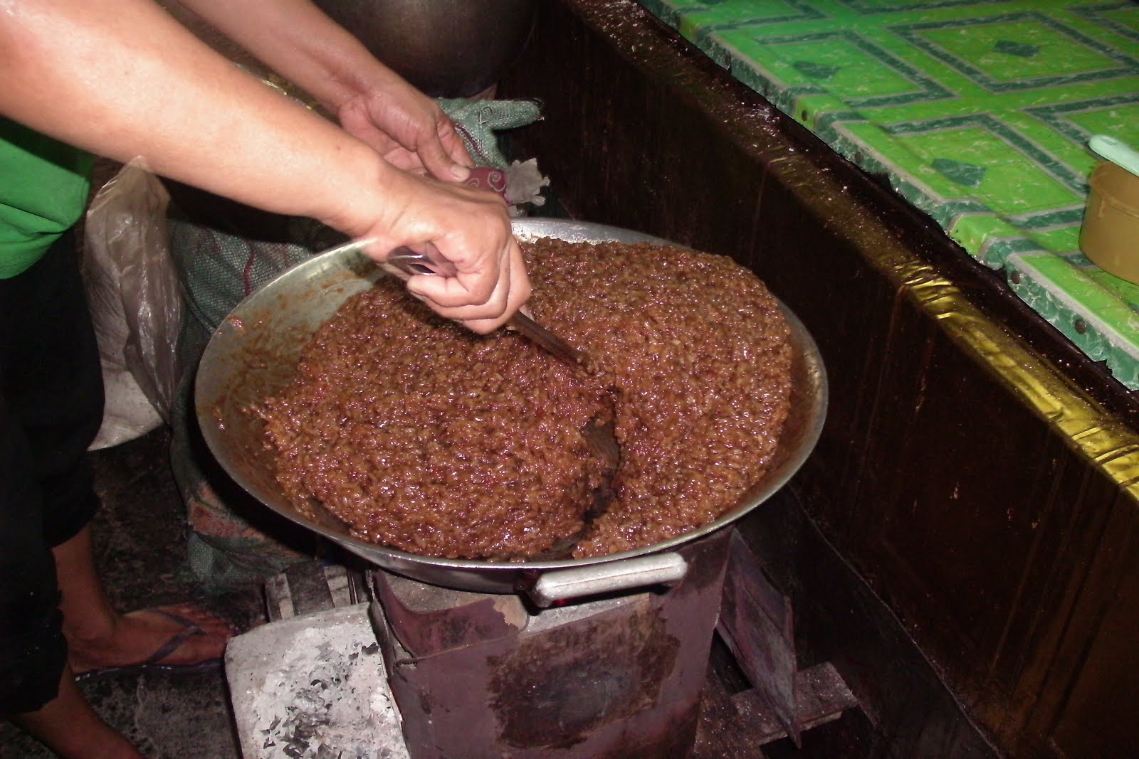 Diket na Malagkit: SINUKMANI or Biko