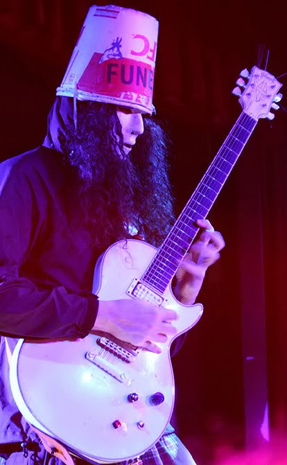 RizMum: Buckethead (Praxis/Guns 'N Roses)