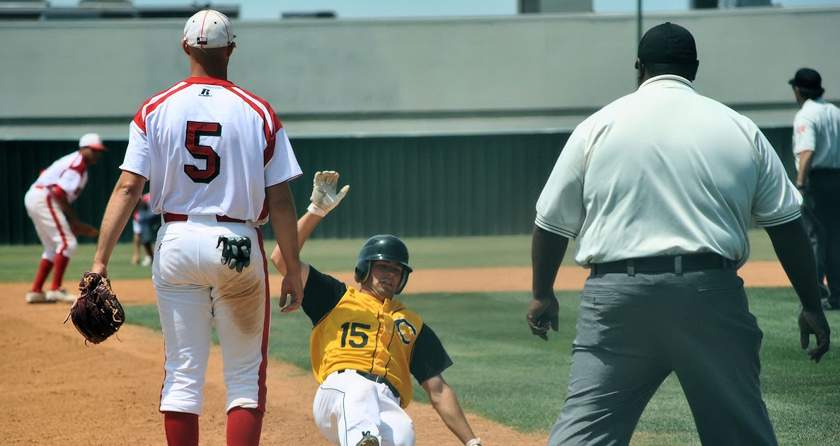 Terrell Texas Daily Photo: Tiger Baseball Playoff Game 3 - Corsicana