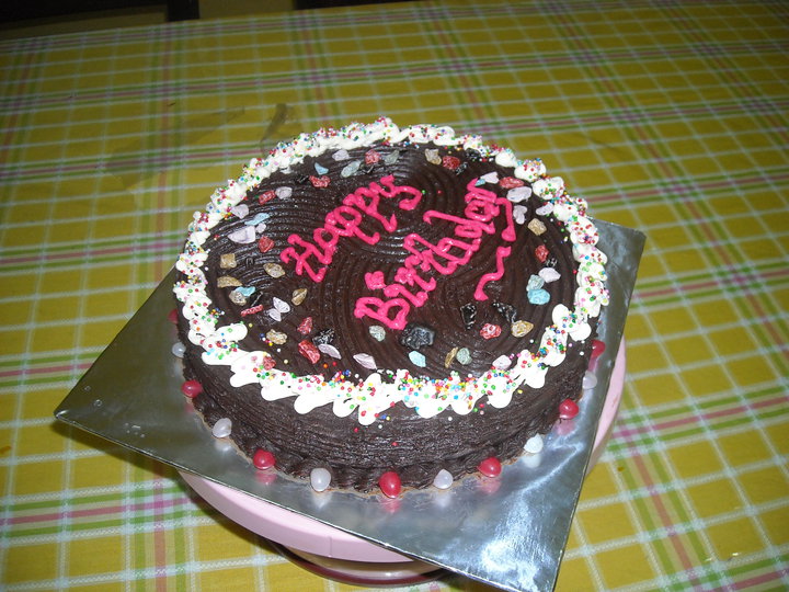 Welcome to Nora's Bakeryz: Birthday Cake