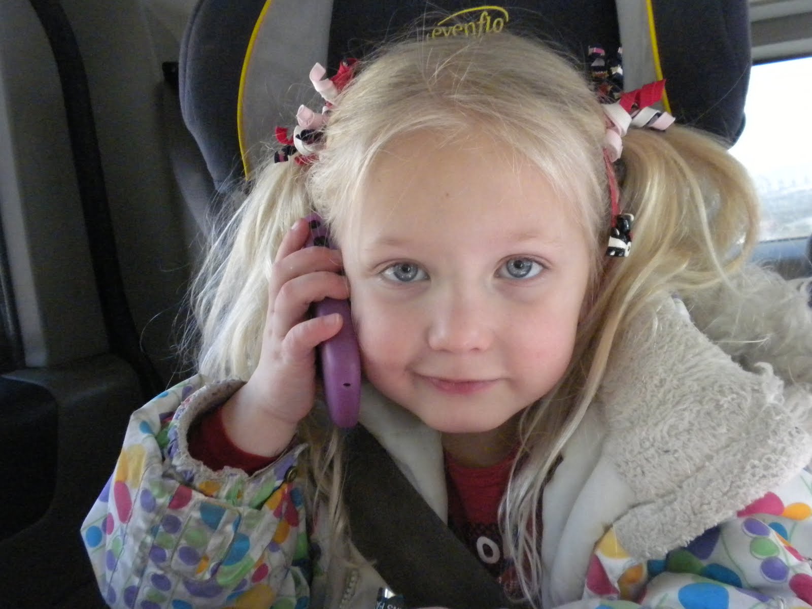 Super Angie: Super Angie...on the phone