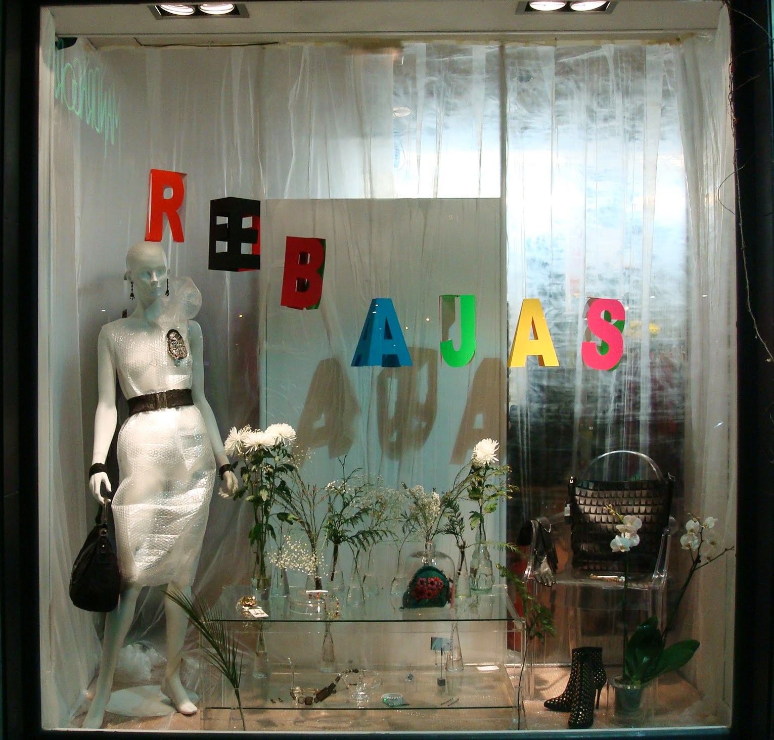 Mandragora: Escaparate Rebajas Enero 2011