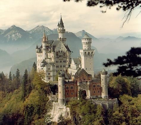 Vacanța esoterică: Castelul Neuschwanstein, Germania