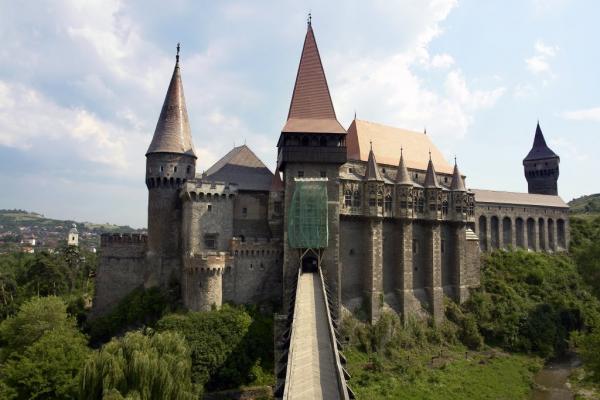 Vacanța esoterică: Castelul Corvinilor, Hunedoara