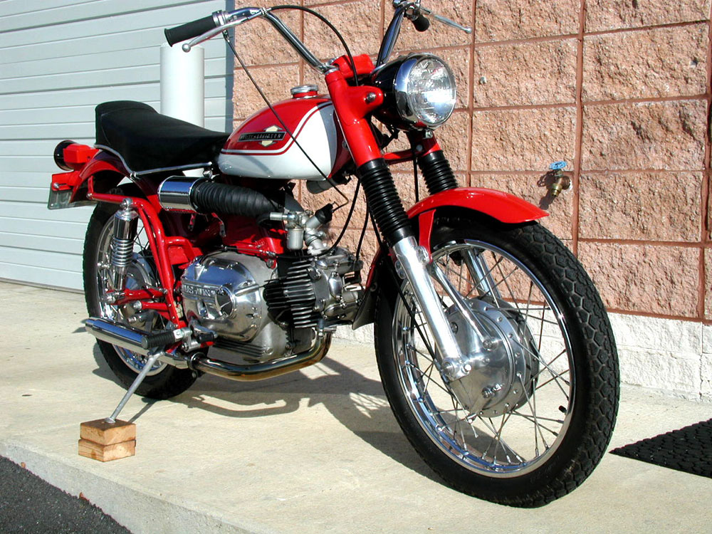 MotArt: Harley-Davidson Sprint