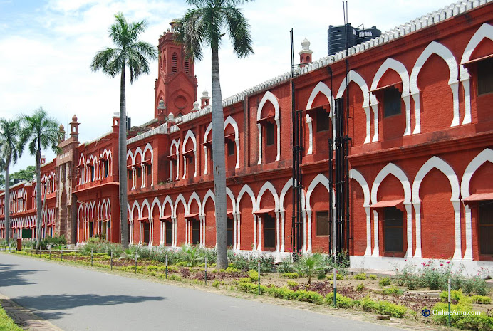 ALIGARH MUSLIM UNIVERSITY