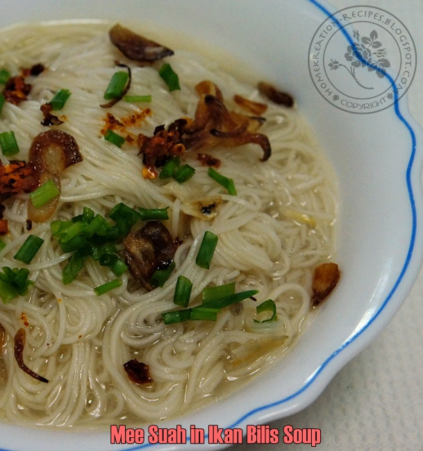 HomeKreation - Kitchen Corner: Mee Suah in Ikan Bilis Soup