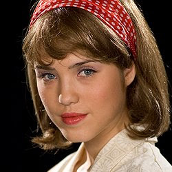 Elsa Pinilla: Gallega...