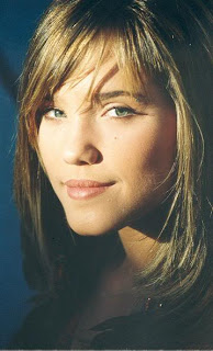 Elsa Pinilla: Gallega...