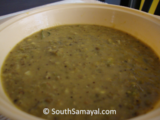 Pasi Payaru Masiyal (Mashed Green Gram Gravy)