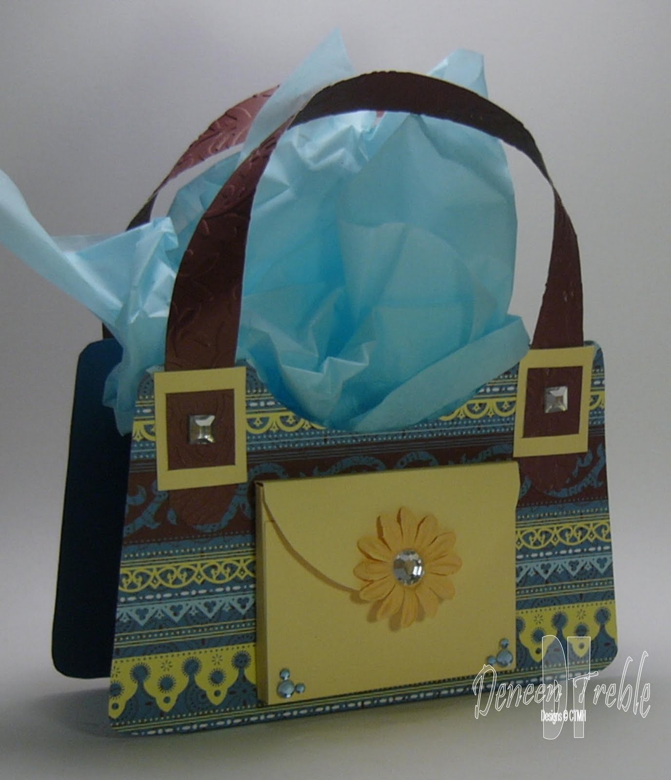 A Path of Paper: Purses Anyone?