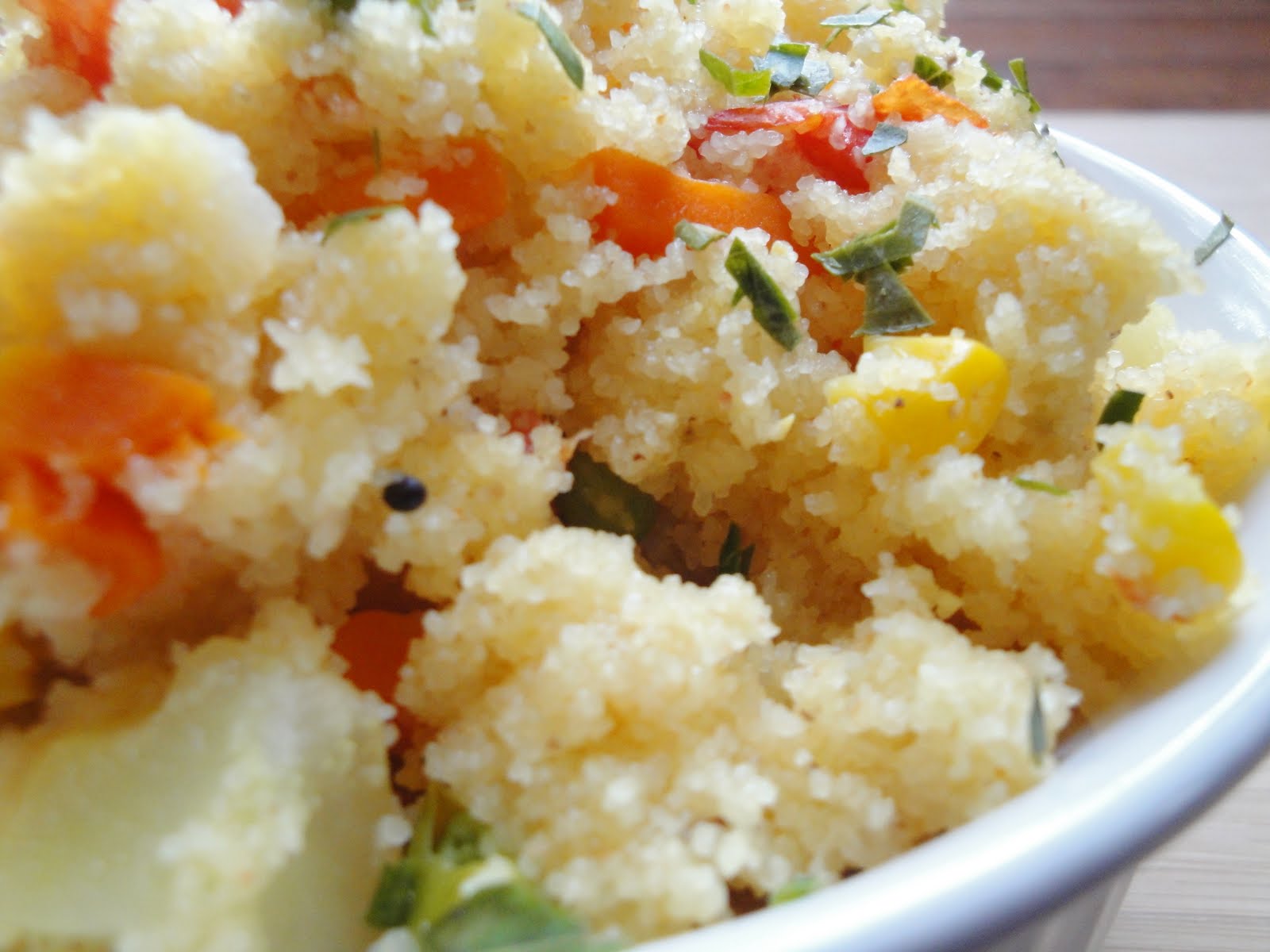 cumin and cardamom: Upma ( Indian Polenta )