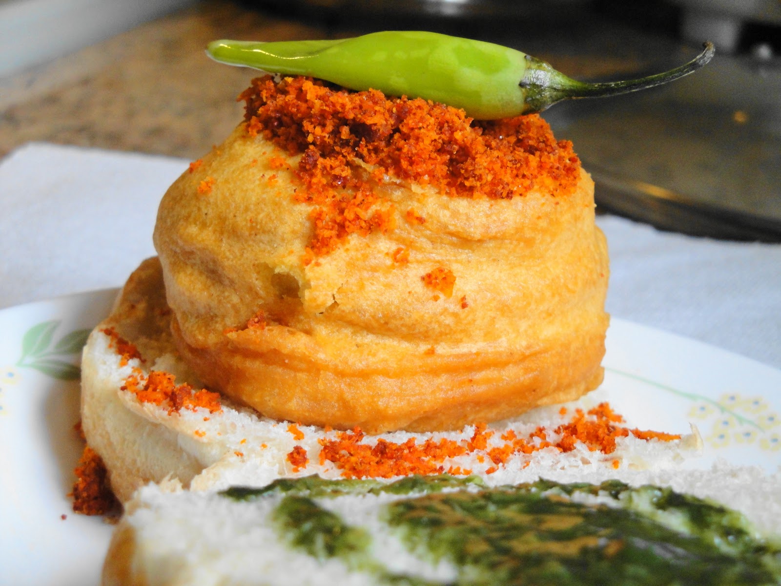 cumin and cardamom: Vada Pav