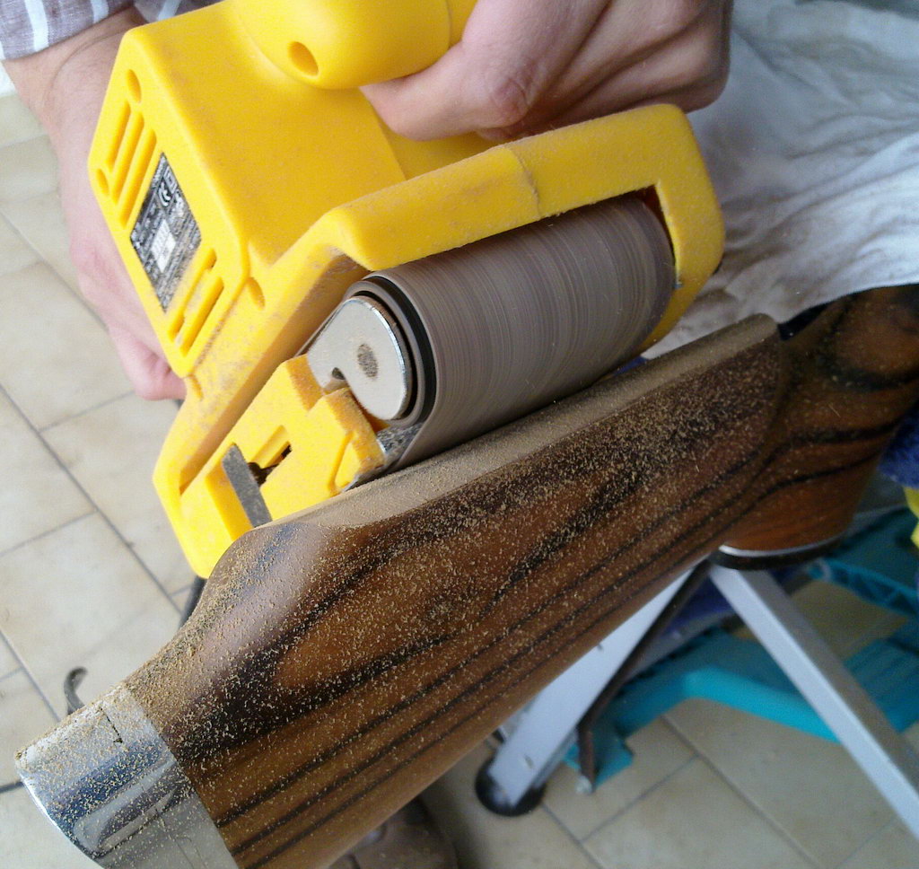 " Broken Sights ": Custom Made Ginb Stock for HW35