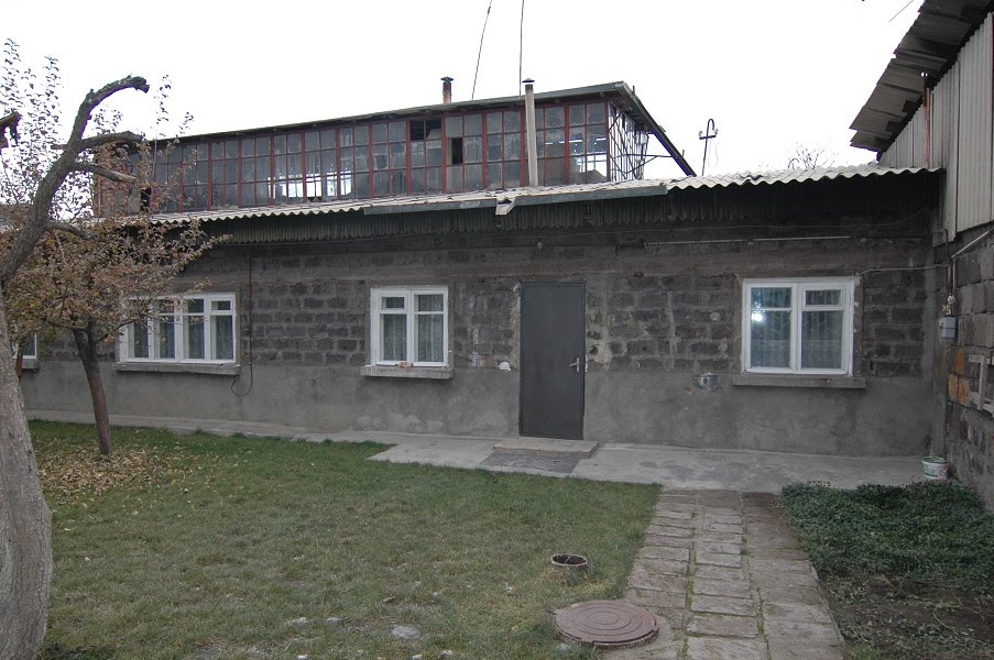 Life in the Caucasus: Homes away from Home