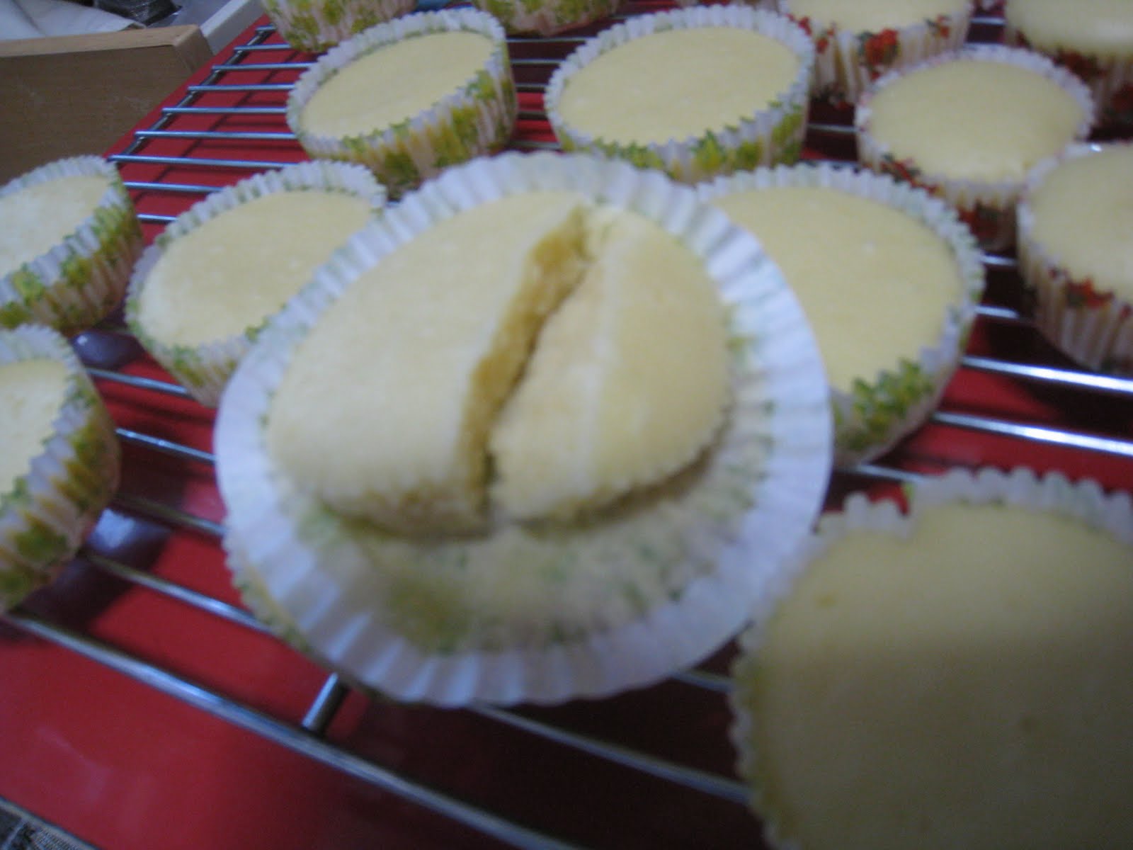 Sweet Wish Bakery: Japanese Steamed Cakes