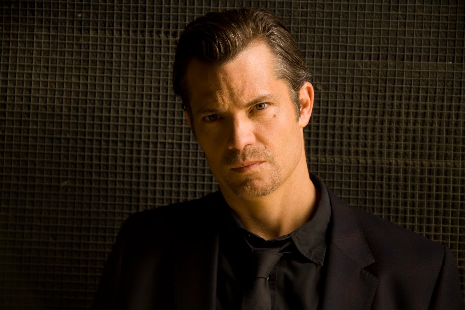 aboutnicigiri: Raylan Givens