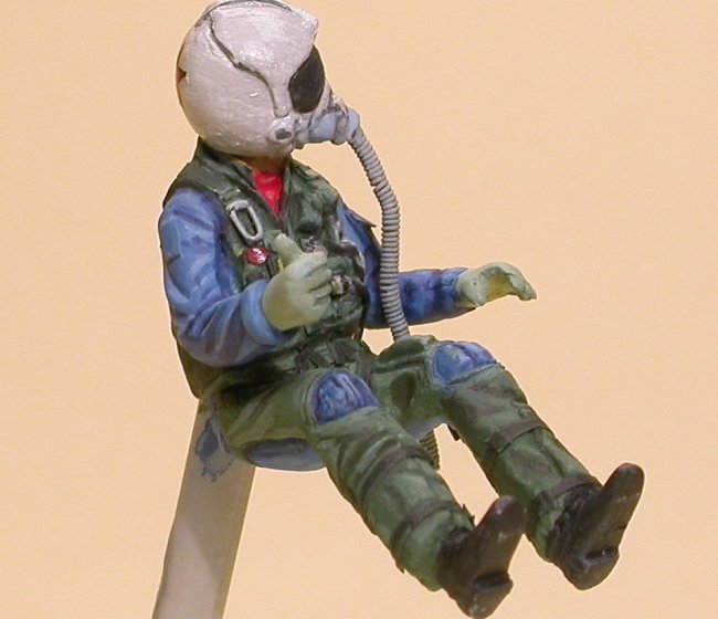 Painting a 1/48th Pilot. | planetFigure | Miniatures