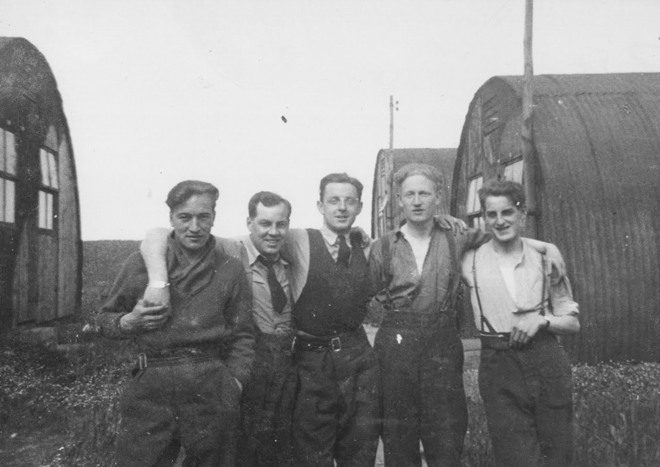Lancaster PB265 & The Sarvis Crew: RAF Elsham Wolds