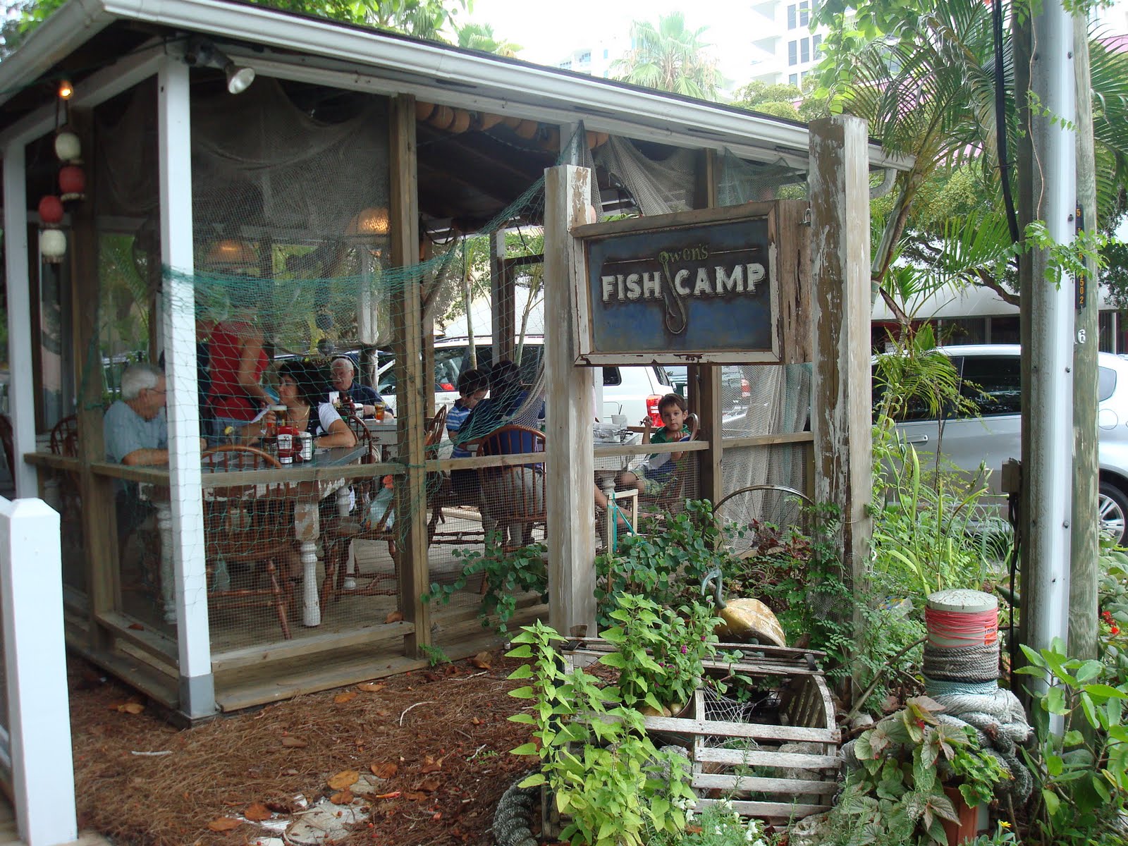 I Need Mom!: My Visit To Owen's Fish Camp-Foodie Friday