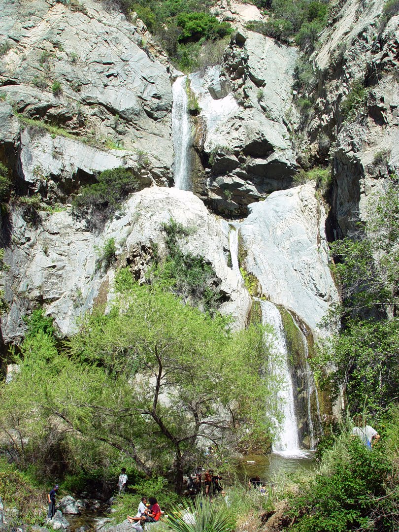Trails of the Angeles: Fish Cyn - 80 Foot Waterfall - in Azusa