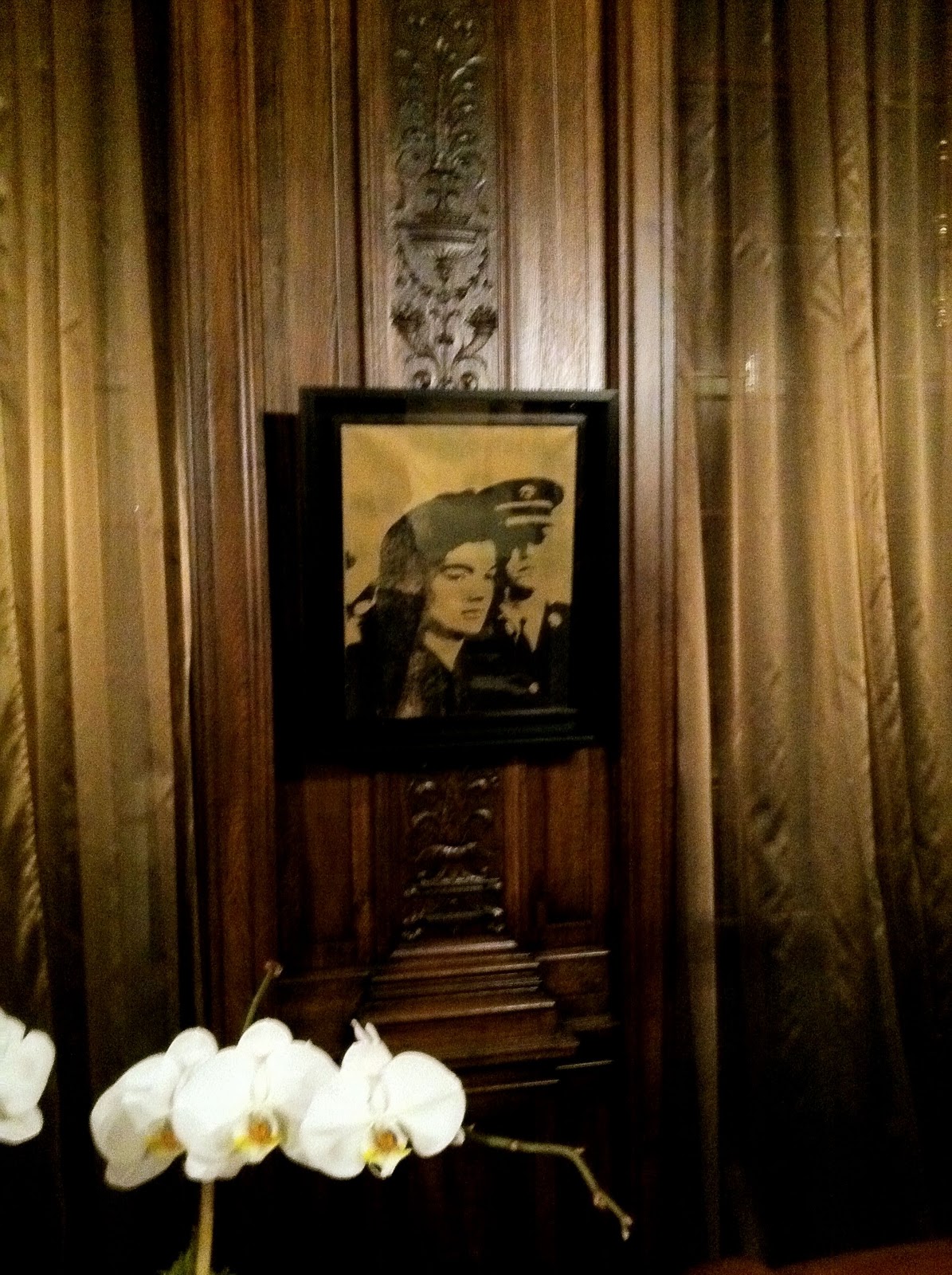 Diva in Distress: Last dance with Baby Jane (Holzer)